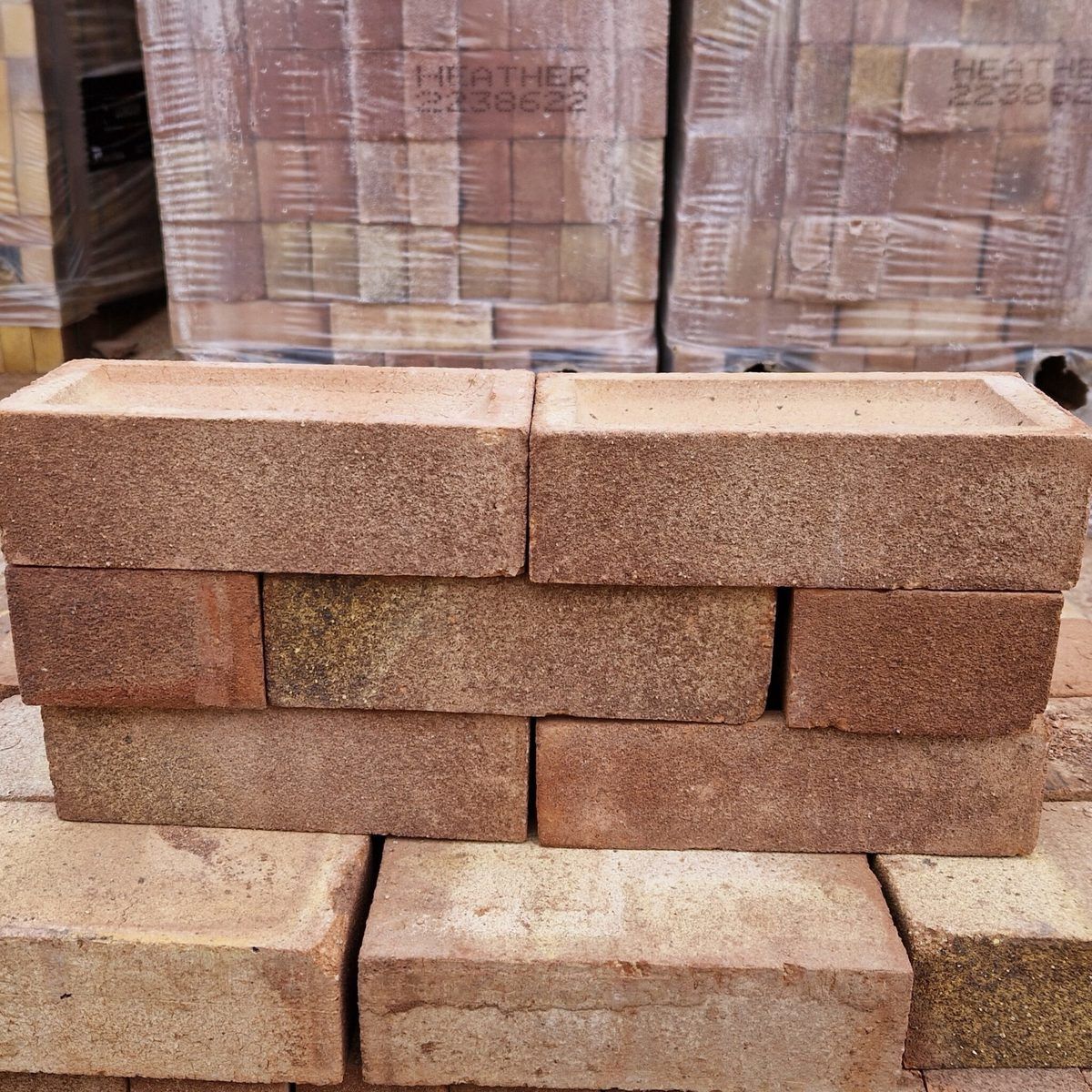 Forterra LBC Heather 73mm Pressed Facing Brick Pack of 360 - Brick ...