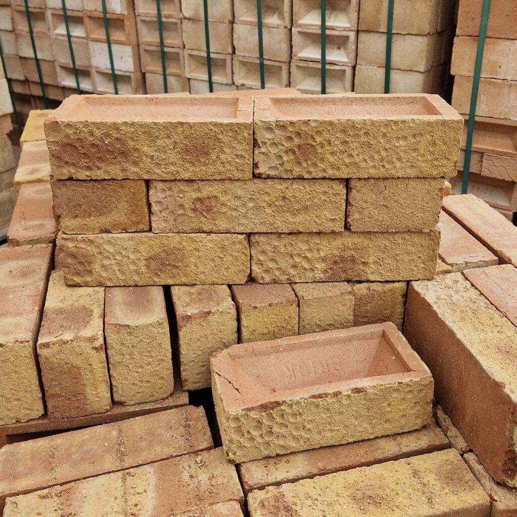 Forterra LBC Saxon Gold Pressed Facing Brick Pack of 390 - Brick Wholesale