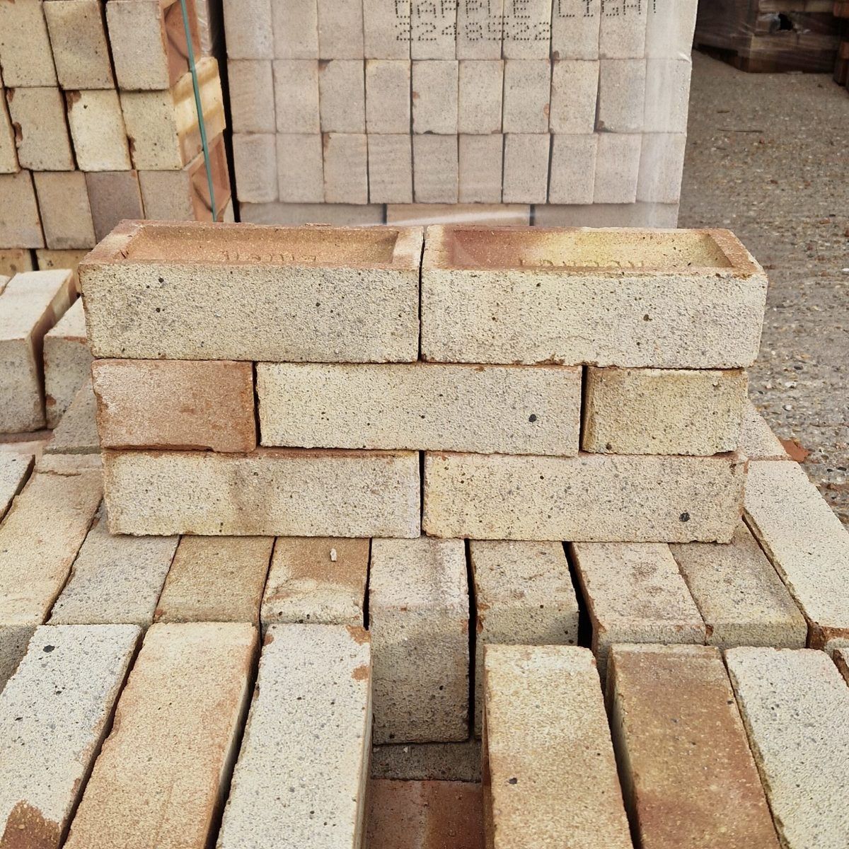 Forterra LBC Dapple Light Pressed Facing Brick Pack of 390 - Brick Wholesale