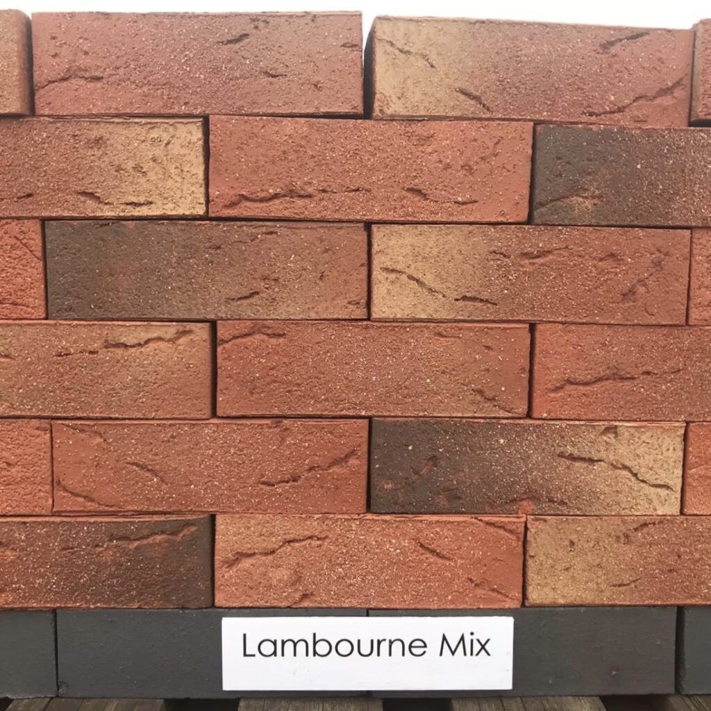 ET Clay Lambourne Red Multi Wirecut Facing Brick Pack of 520 - Brick ...