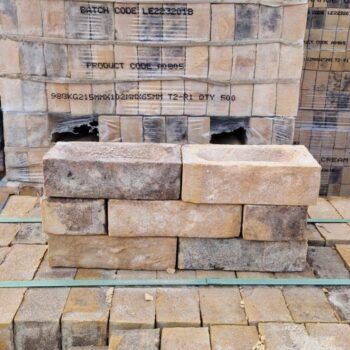 Ibstock New Ivanhoe Cream Stock Facing Brick Pack of 500 - Brick Wholesale