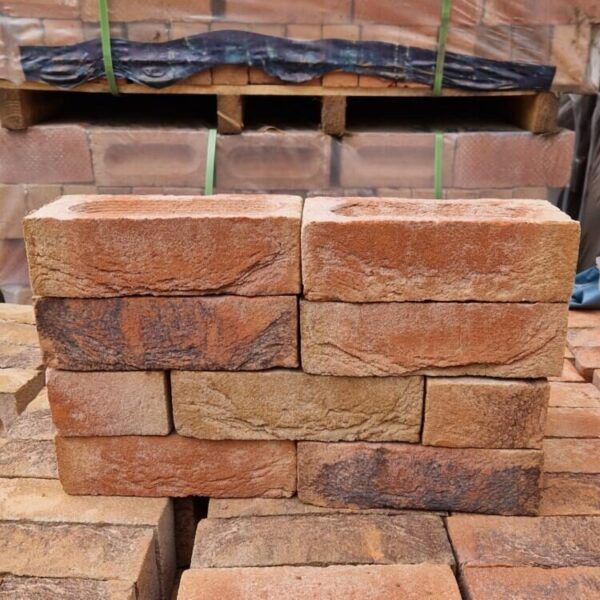 V﻿andersanden Blenheim Red Multi Stock Facing Brick Pack of 576 - Brick ...