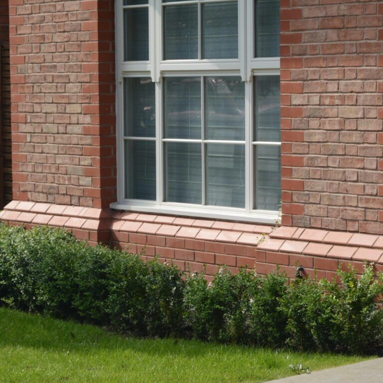 Ibstock Birtley Olde English Buff Waterstruck Solid Facing Brick Pack ...