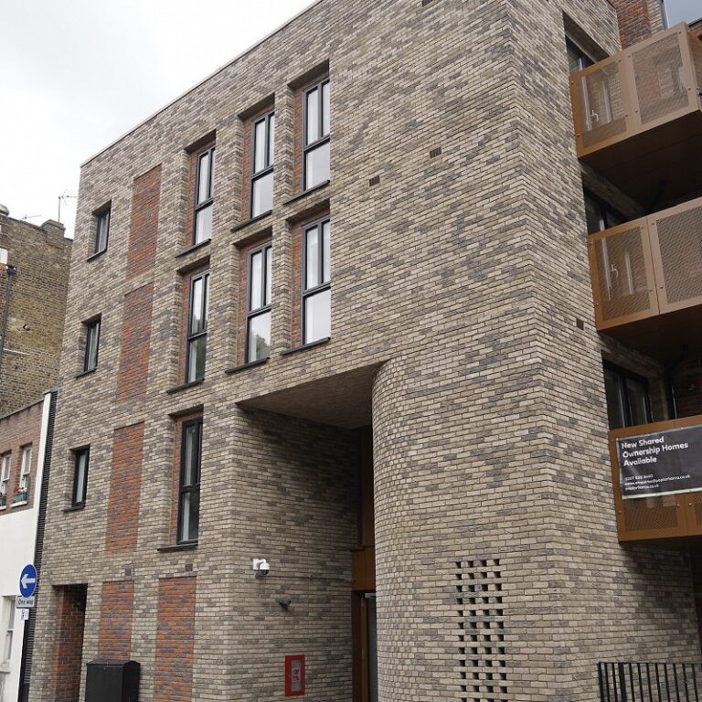 TBS Lava Stock Facing Brick Pack of 730 - Brick Wholesale