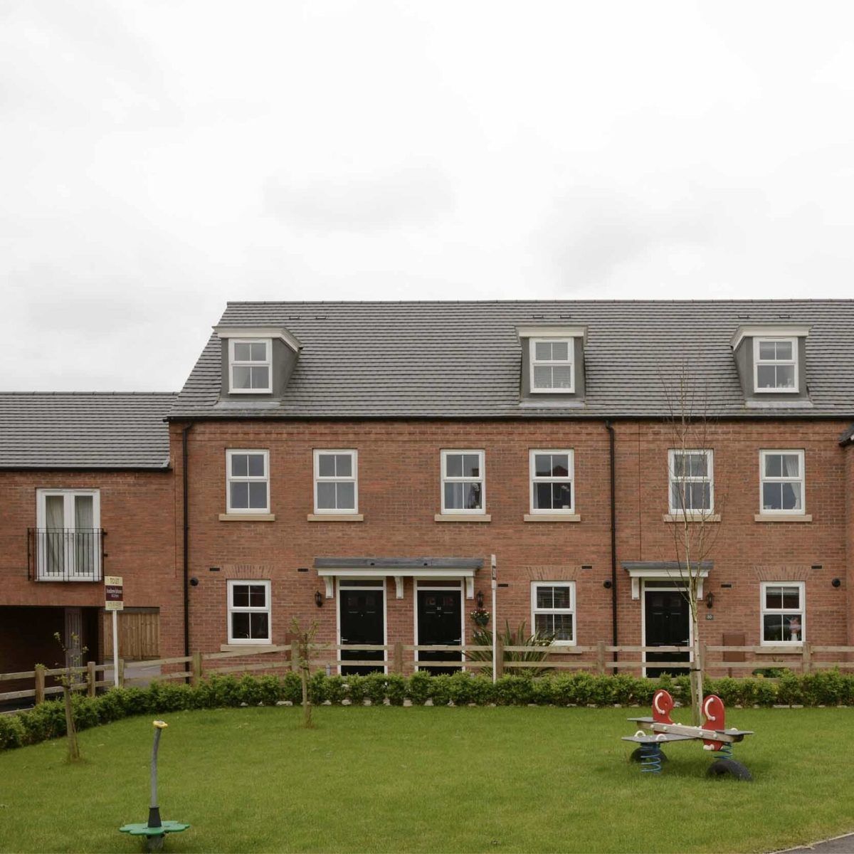 Ibstock Hardwicke Welbeck Red Mixture Wirecut Facing Brick Pack of 475 ...