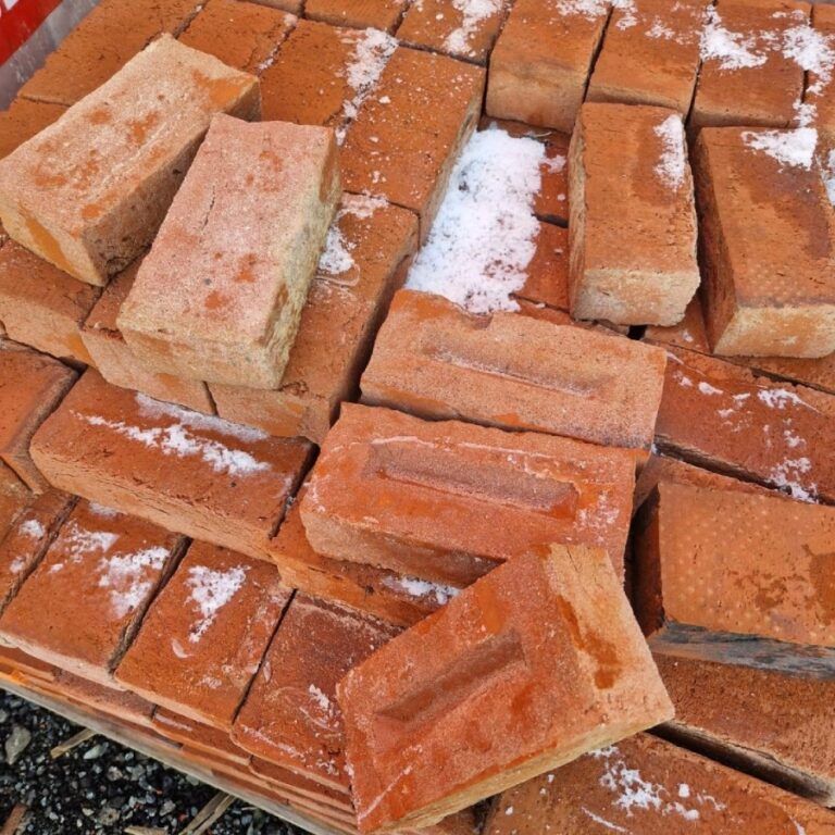 TBS Farmhouse Antique Facing Brick Pack of 730 - Brick Wholesale