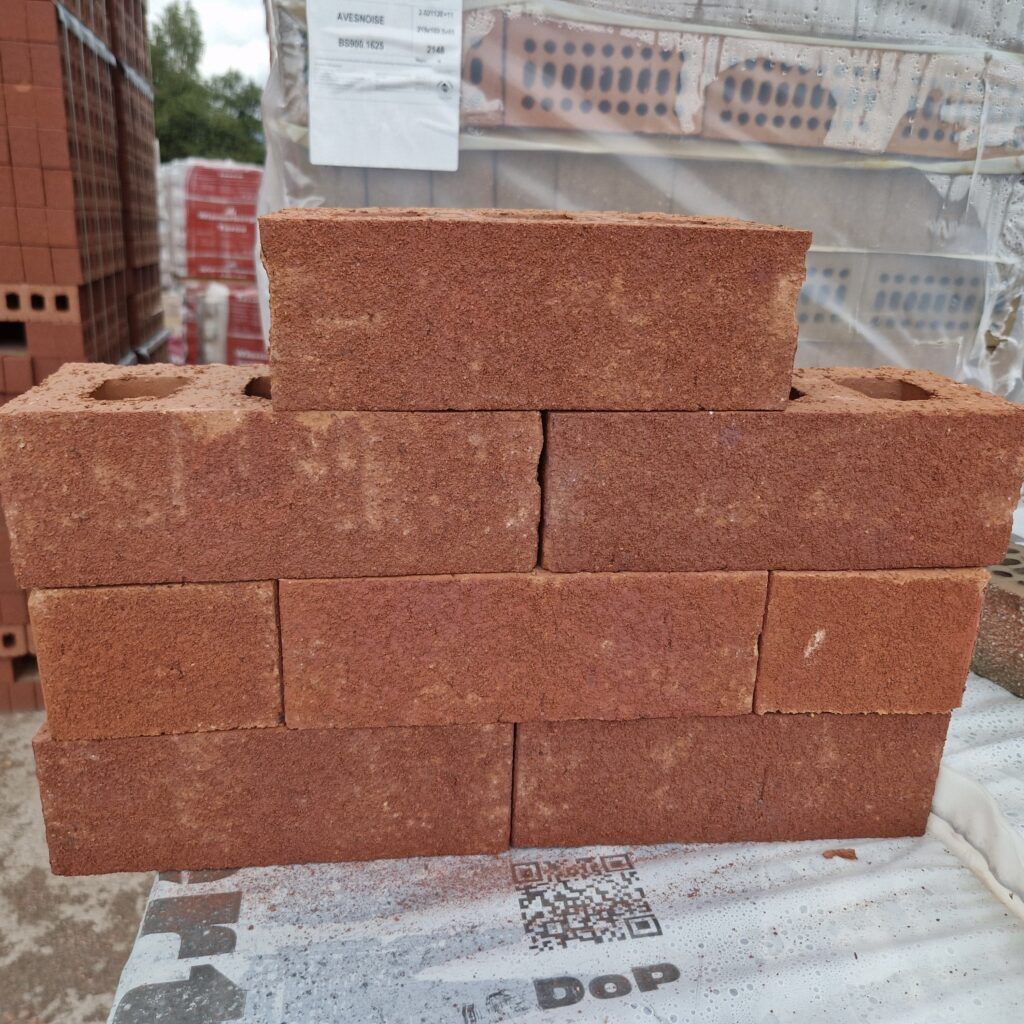 MBH PLC Carlton Red Sandfaced 73mm Wirecut Facing Brick Pack of 464 ...