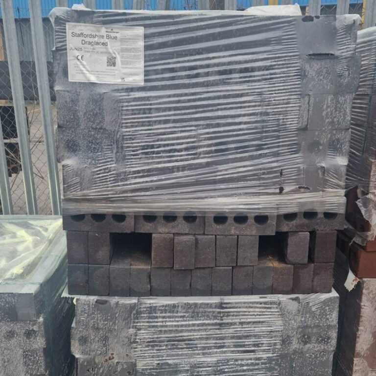 Wienerberger K203 Staffordshire Blue Dragfaced Wirecut Facing Brick ...