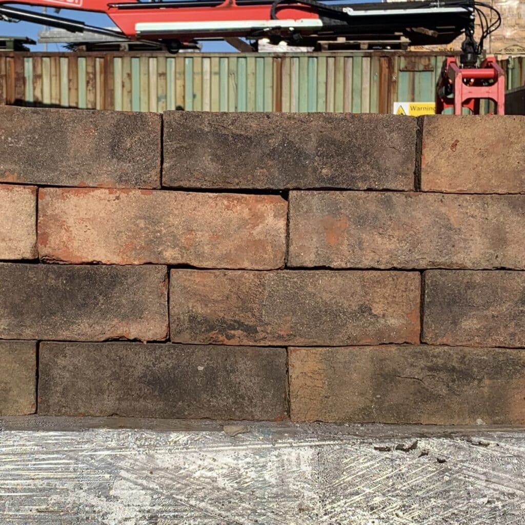 The Bespoke Brick Co Compton Weathered Handmade Facing Brick Pack of ...